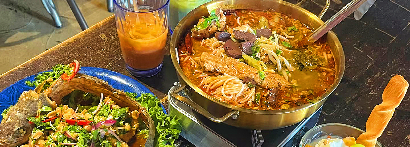 EAT BKK Thai Kitchen & Bar (YG) 🍃EAT BKK 老牌泰北特色餐厅 | 全场75折 (YG) Delivery ...